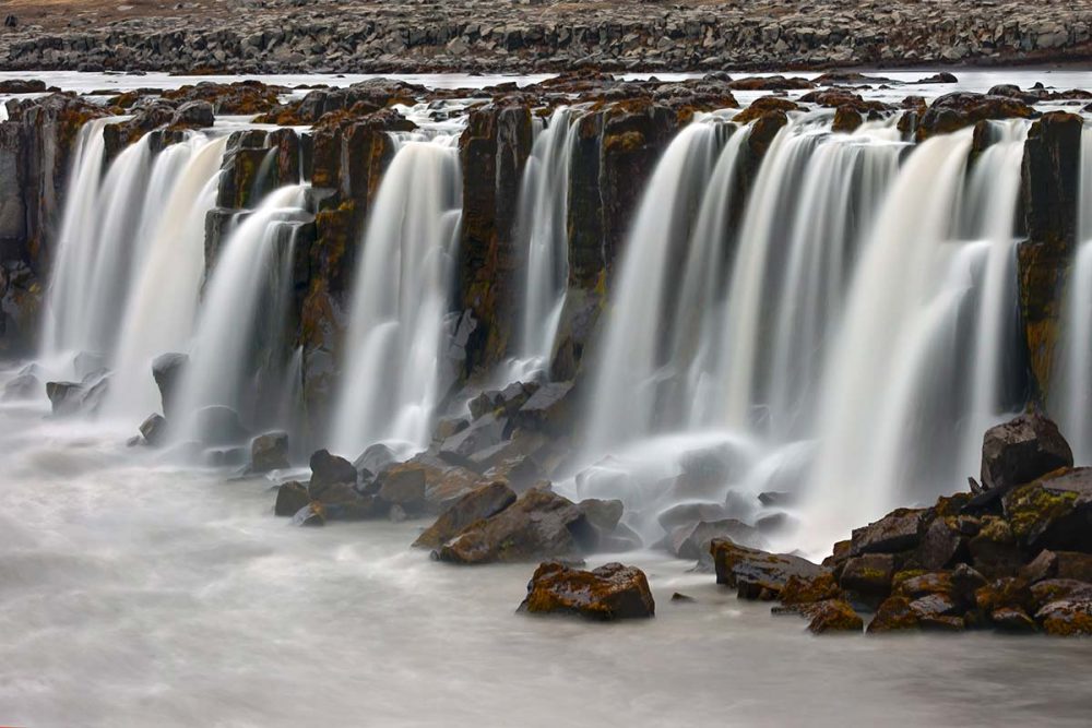 Understanding Neutral Density Filter - PhotographyAxis