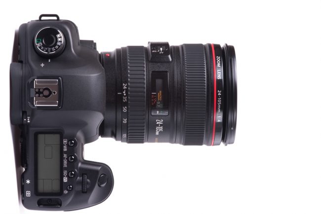 16 Tips To Get Most Out of Camera Batteries - PhotographyAxis