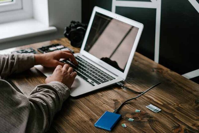 20 Bad Photography Habits to Avoid & How to Do It? - PhotographyAxis