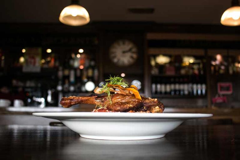 13 Best & Useful Restaurant Food Photography Tips - PhotographyAxis