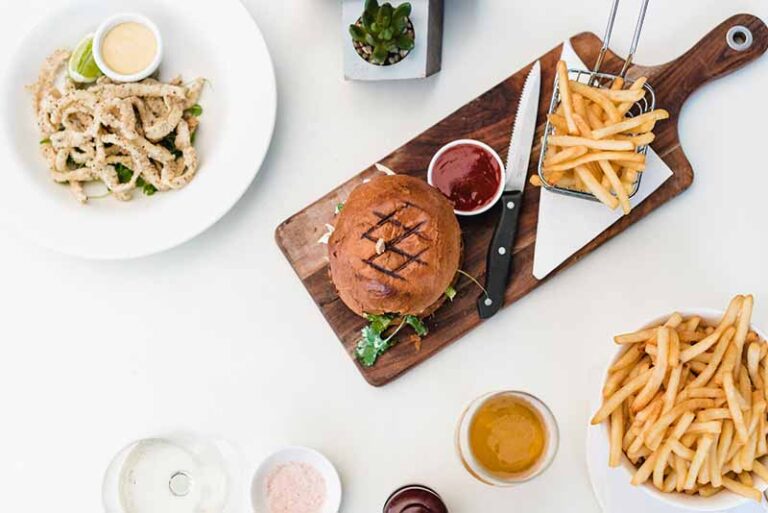 13 Best & Useful Restaurant Food Photography Tips - PhotographyAxis