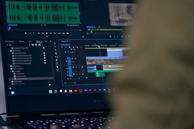 How to Use Videos & AI Video Tools for Photography? - PhotographyAxis