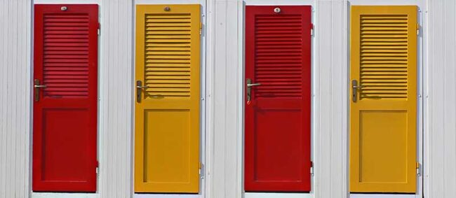Symmetry Photography Composition- 4 Types + 11 Pro Tips - PhotographyAxis